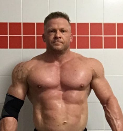 Open Front Squat Harness World Record Smashed - Kelly Gray - Strength ...